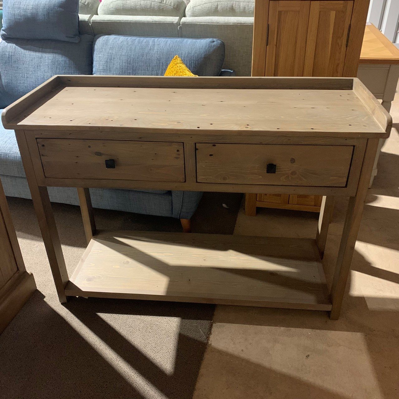 FLAVA Console Table - Queenstreet Carpets & Furnishings